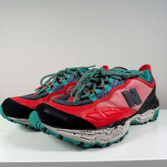 New Balance | Shoes | Mens New Balance 8 Black Coral Sneakers Size 85 ...